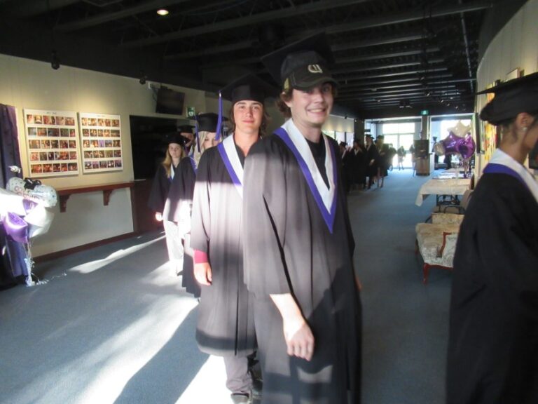 Frederick Banting Secondary Alternate Program celebrates 2023 graduates ...