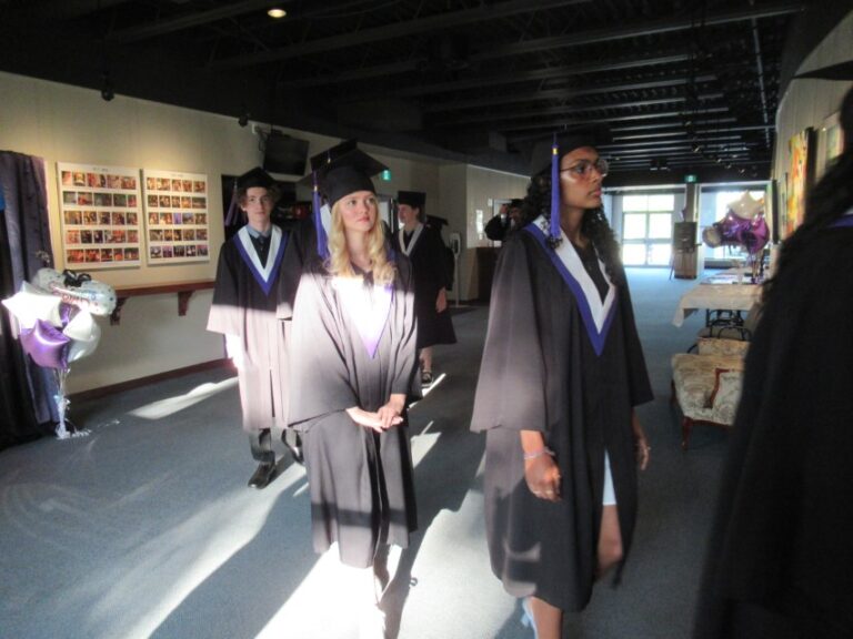 Frederick Banting Secondary Alternate Program celebrates 2023 graduates ...