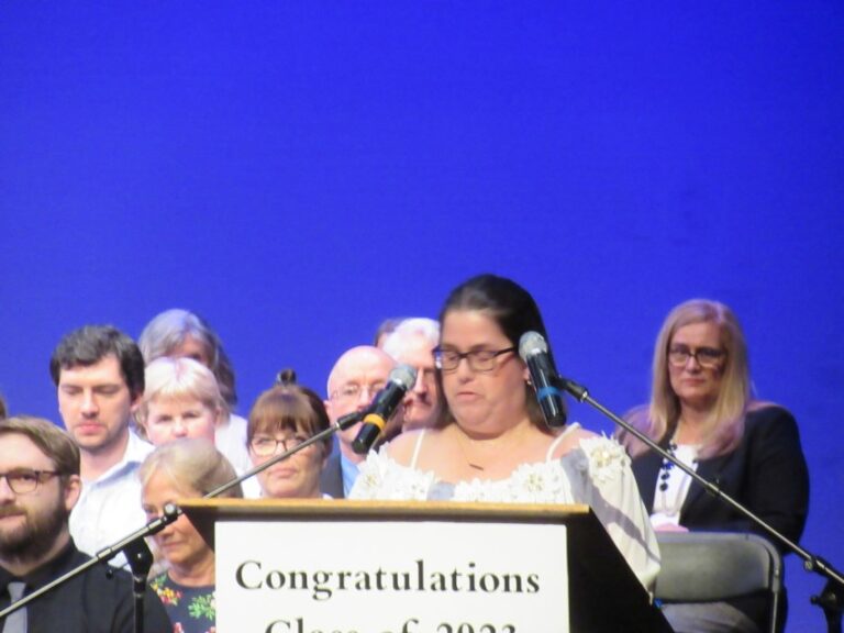 Frederick Banting Secondary Alternate Program celebrates 2023 graduates ...