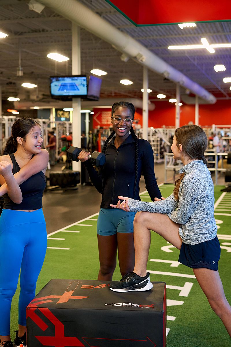 Teens work out for free, learn from fitness experts as part of GoodLife ...