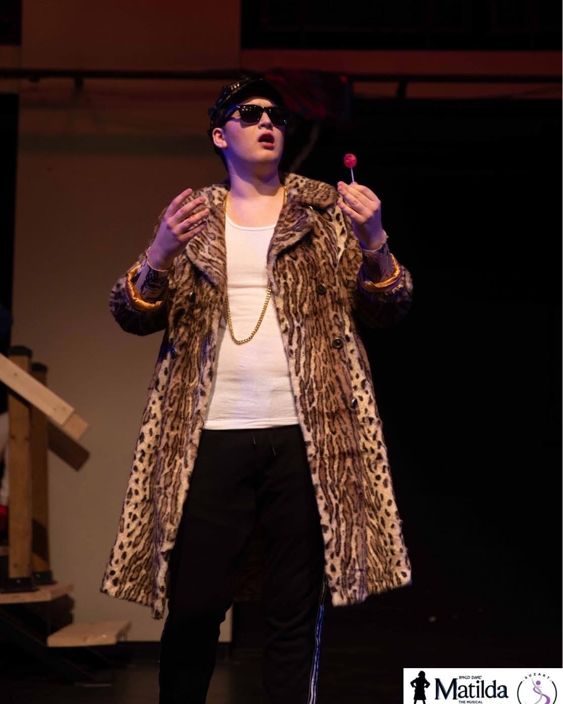Richmond’s Yonatan Ravzin, award winning actor and artist